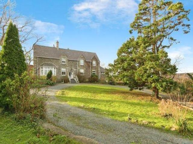 Ashleigh House, Gaerwen, 6 Bedroom Detached