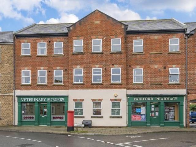 Ashley Court, Aylesbury HP19, 2 bed flat to rent, £1,300 pcm | PrimeLocation