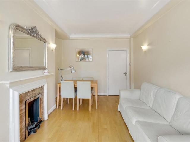 Ashley Court, Victoria
