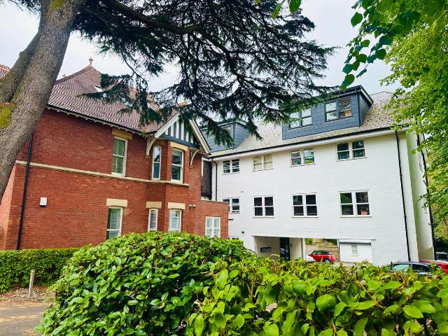Ashley Cross, Poole BH14, 1 bed flat to rent, £1,150 pcm | PrimeLocation