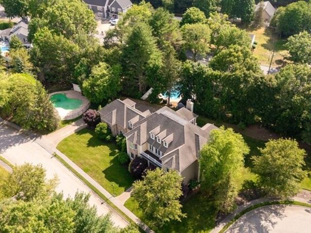 Ashley Ct, Lynnfield, Home For Sale