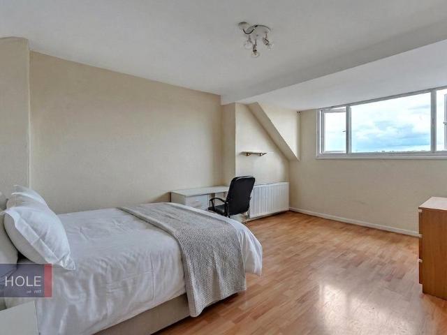 Ashley Down Road, Ashley Down. 6 bed terraced house to rent £3,600 pcm £831 pw