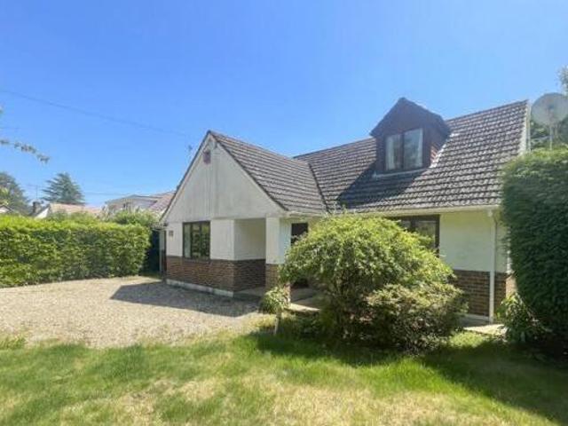 Ashley Drive South, Ashley Heath, 4 Bedroom Chalet