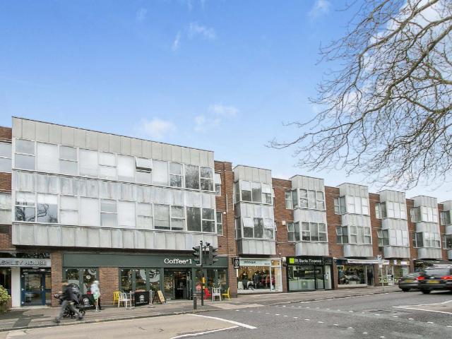 Ashley House, Poole BH14, 2 bed flat to rent, £1,400 pcm | PrimeLocation