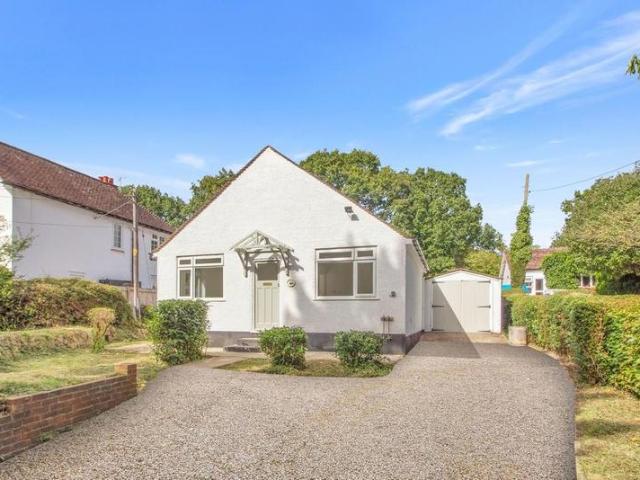 Ashley, Little Browns Lane, Edenbridge 2 bed detached bungalow.
