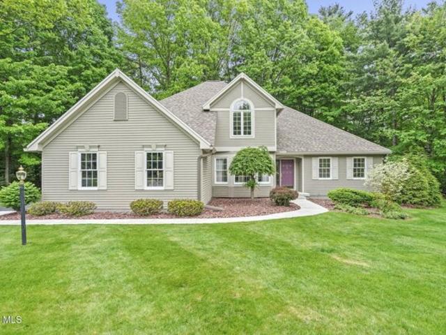 Ashley Pl, Saratoga Springs, Home For Sale
