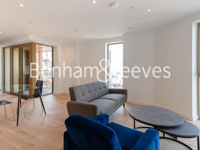 Ashley Road, Tottenham Hale N17, 1 bed flat to rent, £2,100 pcm | PrimeLocation