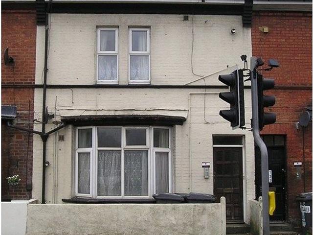 Ashley Road, Bournemouth BH1, Studio to rent, £683 pcm | PrimeLocation