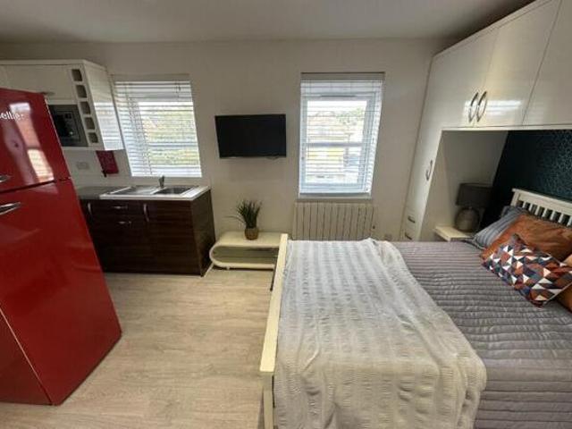 Ashley Road, Bournemouth, Studio Flat For