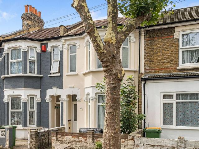 Ashley Road, Forest Gate, London E7, 4 bed property to rent, £3,000 pcm | PrimeLocation