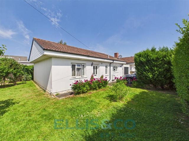 Ashley Road, Hildenborough, Tonbridge, Kent TN11, 2 bed bungalow to rent, £1,700 pcm | PrimeLocation