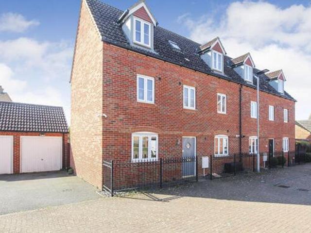 Ashmead Road, Bedford, 5 Bedroom Semi detached