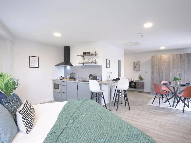 Ashmoor Street, Preston, Lancashire PR1, Studio to rent, £1,018 pppm | PrimeLocation