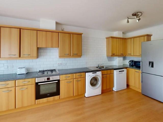 Aspull Walk, Grove Village, Manchester 4 bed townhouse to rent £3,034 pcm £700 pw