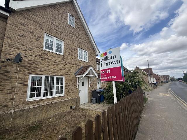 Aspal Lane, Beck Row, BURY ST. EDMUNDS 4 bed house to rent £1,515 pcm £350 pw