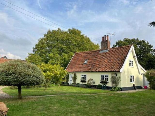 Aspall Green, Stowmarket, 3 Bedroom Detached