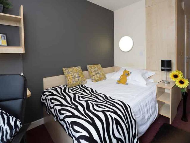 Aspect 3 Apartments, Sheffield Student Accommodation | Amber