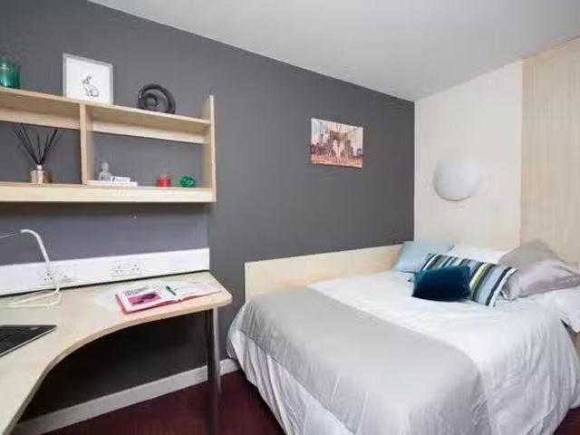 Aspect 3, Sheffield Premium Studio