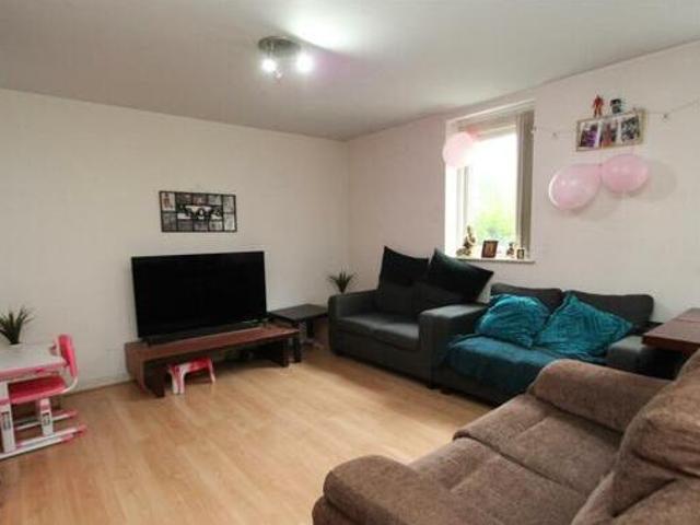 Aspect,elmwood Lane, 2 Bedroom Apartment