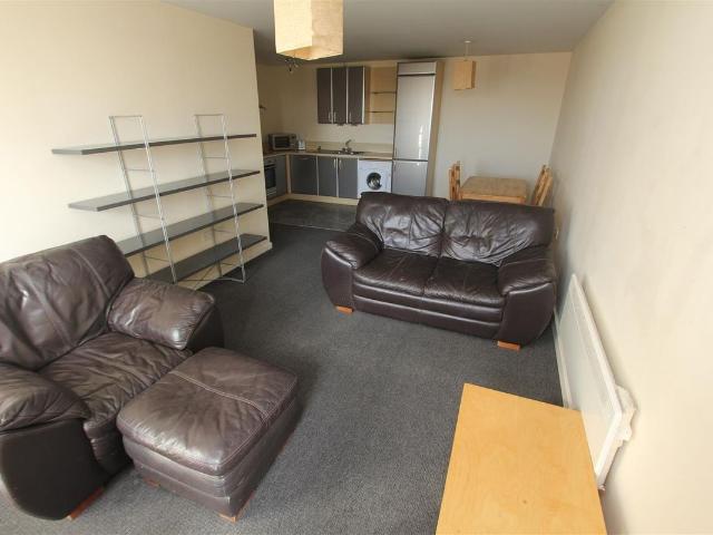 Aspect, Leeds LS2, 2 bed flat to rent, £1,250 pcm | PrimeLocation