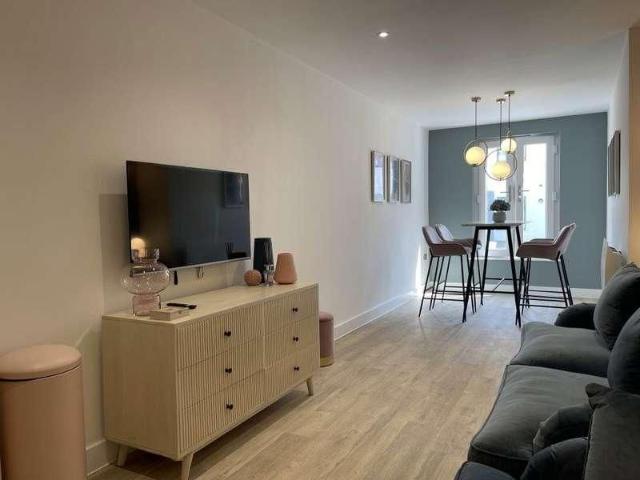 Aspect Point, Peterborough, PE1
