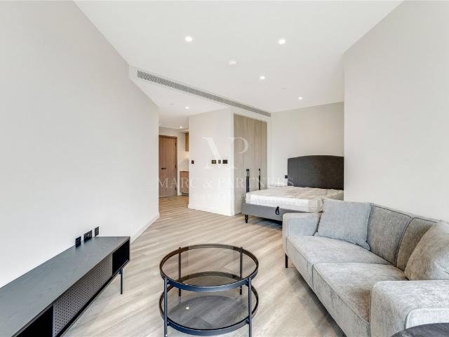 Aspen, 50 Marsh Wall, London E14, Studio to rent, £2,400 pcm | PrimeLocation