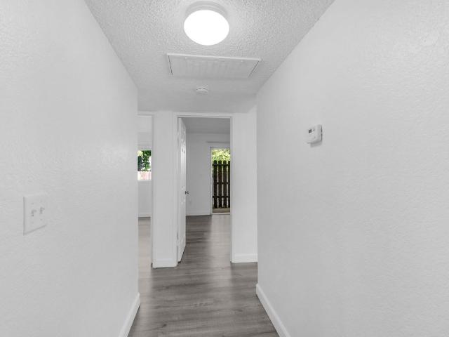 Aspen Village 2 Bedroom Apartment for Rent at 5110 El Camino Ave, Carmichael, CA 95608