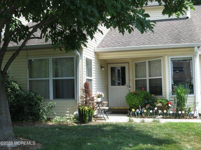 Aspen Ave, Englishtown, Condo For Sale
