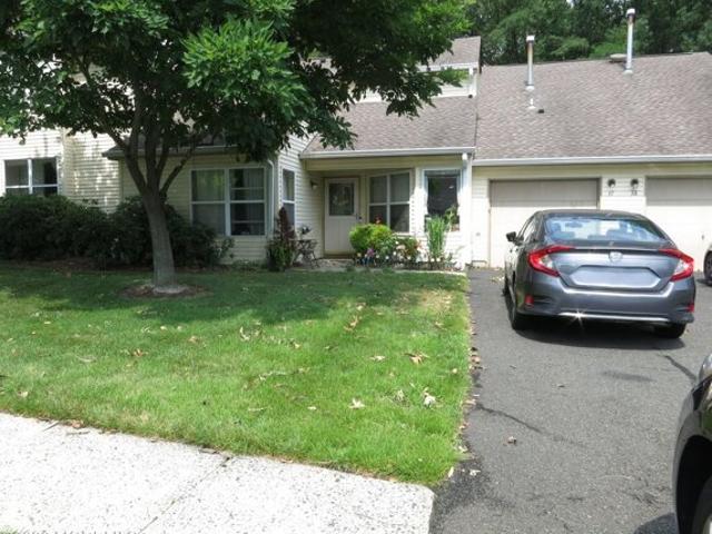 Aspen Ave, Englishtown, Condo For Sale