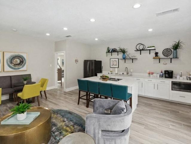 Aspen Court 2 Bedroom Apartment for Rent at 2305 Ashcroft Ln, Arlington, TX 76006
