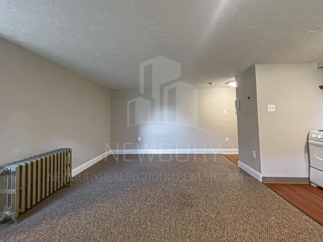 Aspen Court Apartments 1 Bedroom Apartment for Rent at 102 W Steuben St, Crafton, PA 15205 Crafton
