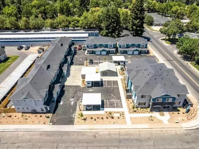 Aspen Creek 2 Bedroom Apartment for Rent at 2785 El Paso Way, Chico, CA 95973