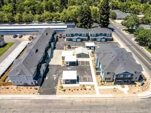 Aspen Creek 3 Bedroom Apartment for Rent at 2785 El Paso Way, Chico, CA 95973