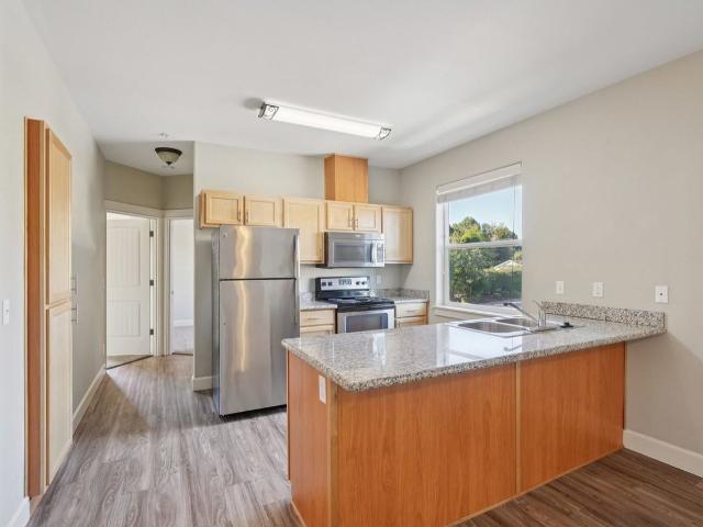 Aspen Grove Apartments 2 Bedroom Apartment for Rent at 1962 Wallace Rd Nw, Salem, OR 97304 West Salem