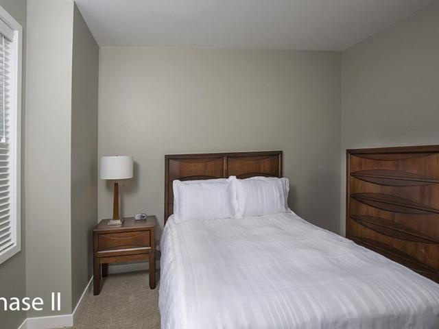 Aspen Lakes 1 Bedroom Apartment for Rent at 1701 Knapp St Ne, Grand Rapids, MI 49505 Creston