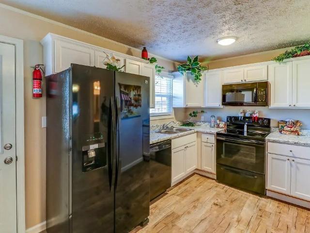 Aspen Meadow Apartments 2 Bedroom Apartment for Rent at 1050 Denzil Dr, Hopkinsville, KY 42240