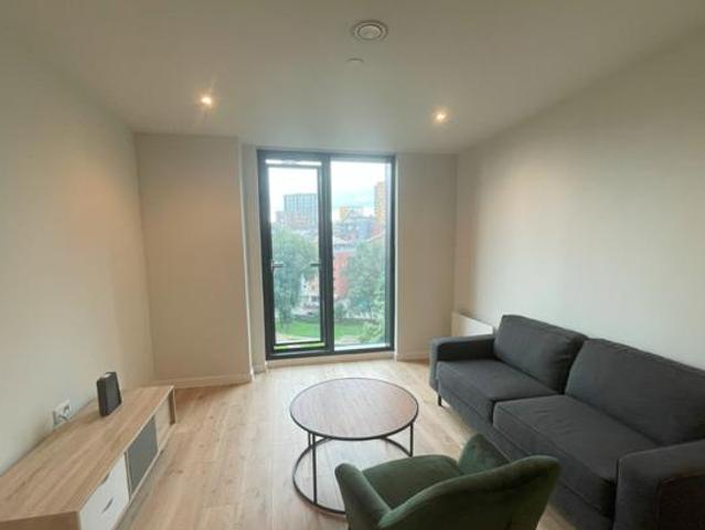 Aspin Lane, Meadowside, Manchester, 2 Bedroom Flat