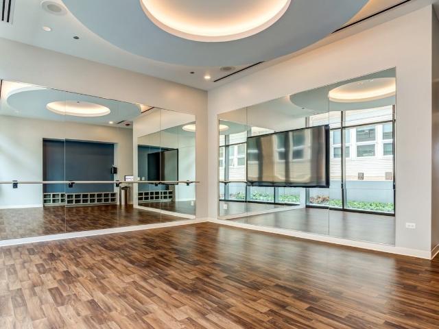 Aspire 1 Bedroom Apartment for Rent at 2111 S Wabash Ave, Chicago, IL 60616 South Loop