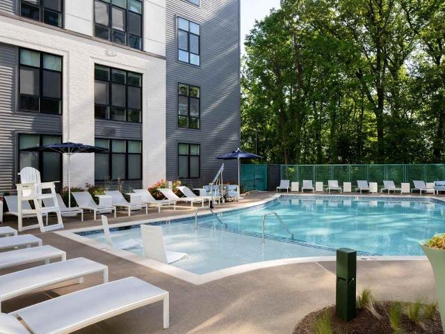 Aspire Huntington Station 1 Bedroom Apartment for Rent at 5919 Ashlar Way, Huntington, VA 22303 Huntington