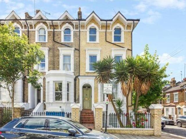 Aspley Road, London, 4 Bedroom Apartment