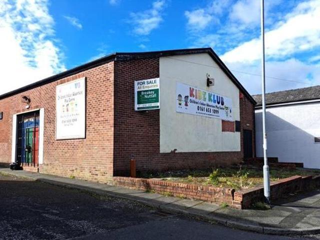 Assheton Street, Former ´´kidz Klub Midd´´, Middleton, High Street Retail