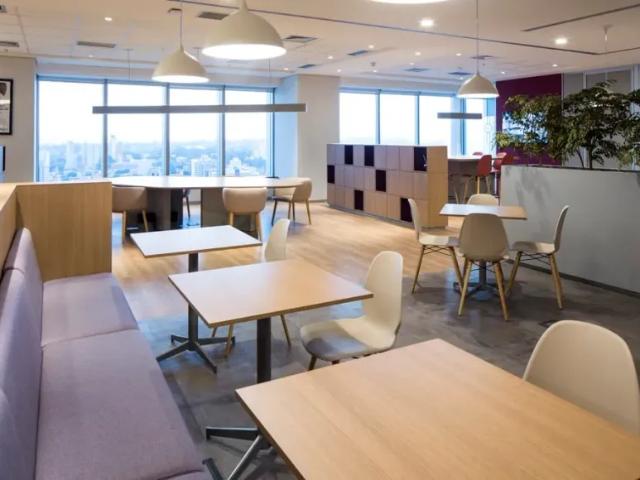 Assinaturas flexíveis de escritório em Regus EZ Tower