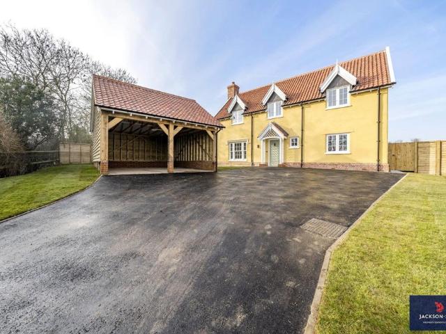 Assington Green, Stansfield, Suffolk. 4 bed detached house to rent £2,470 pcm £570 pw