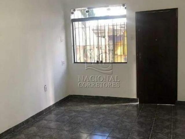 Assobradada com 2 dormitórios, 1 suíte à venda, 250 m² Jardim Alvorada Santo