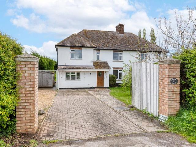 Astwick Road, Stotfold, Hitchin SG5, 3 bed semi detached house to rent, £2,250 pcm | PrimeLocation