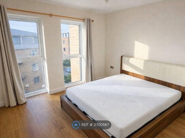 Aster Court, London E5, 2 bed flat to rent, £2,300 pcm | PrimeLocation