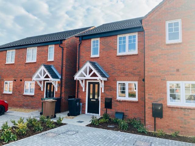 Astley Gardens, Hilton, Derby DE65, 2 bed terraced house to rent, £925 pcm | PrimeLocation