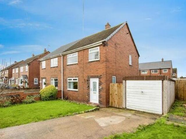 Astley Lane, Swillington, 3 Bedroom Semi detached
