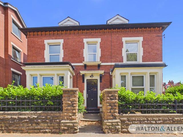 Astlie Court NG5, 2 bed flat to rent, £995 pcm | PrimeLocation