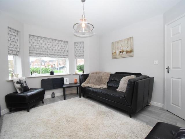 Aston Chase, Hemsworth, Pontefract